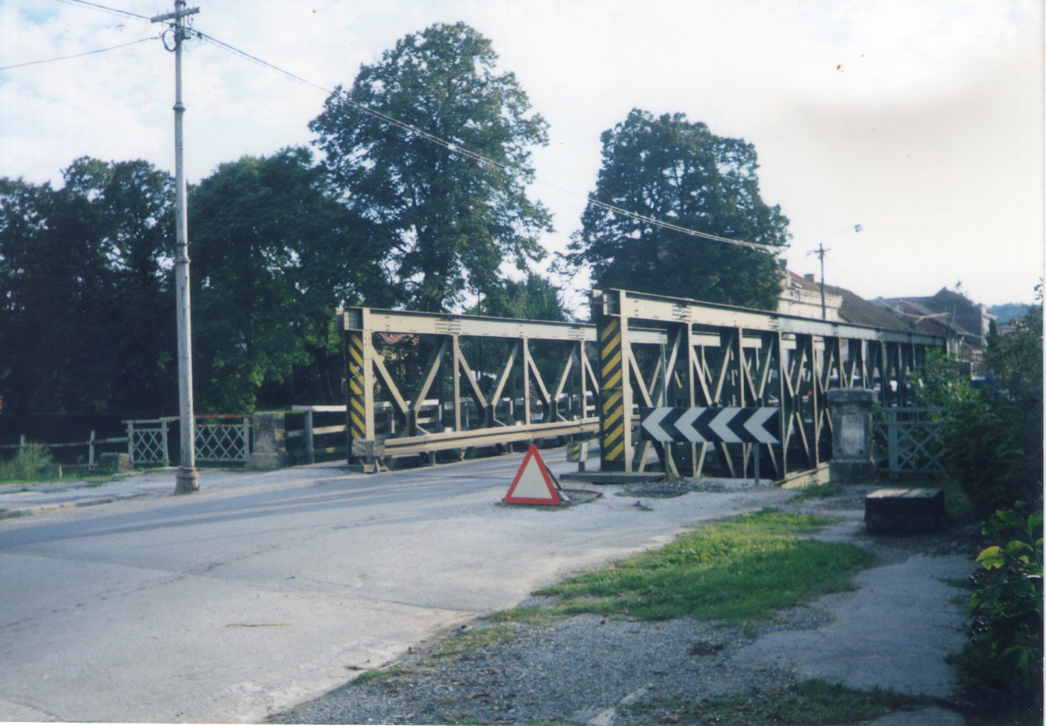 Mostovi